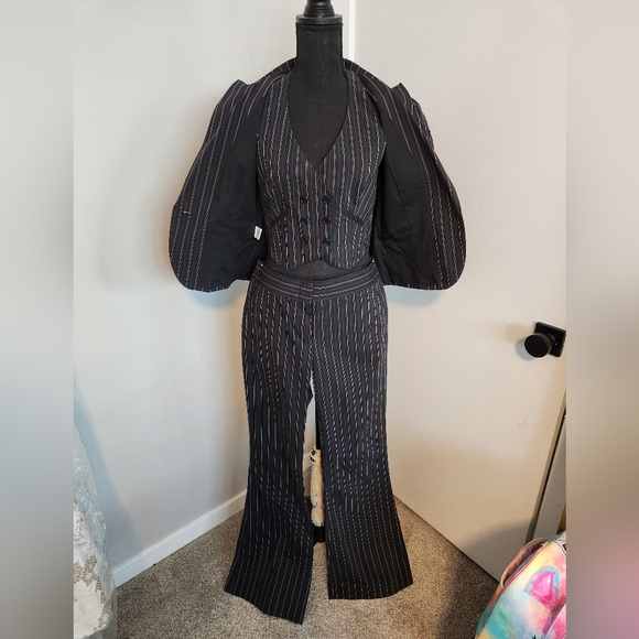 BCBGMaxAzria | Other | Bcbg 3 Piece Pant Suit | Poshmark
